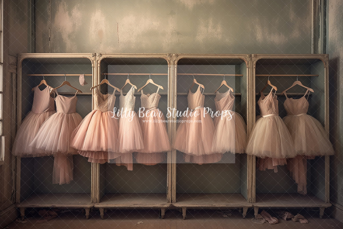 Vintage Ballet Closet – Lilly Bear Studio Props